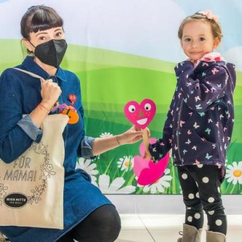 Gratis „Muttertags-Sackerl“ für alle Kids | Shopping Guide